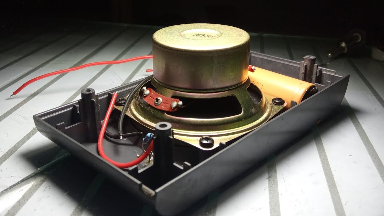 DIY Mini Audio amplifier How to make a mini audio amplifier speaker box ...