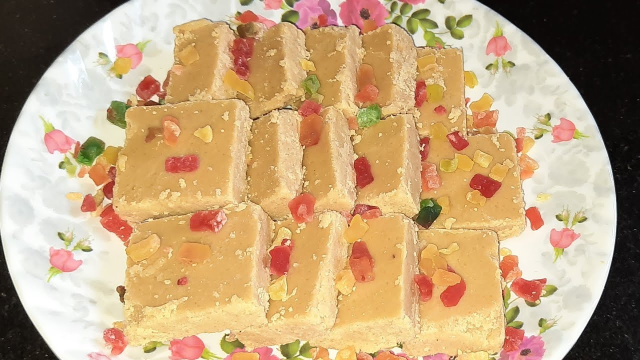 @Indori Kiran's Kitchenमैदा बर्फी | सिर्फ 3 चिजे | Instant Recipe | # ...