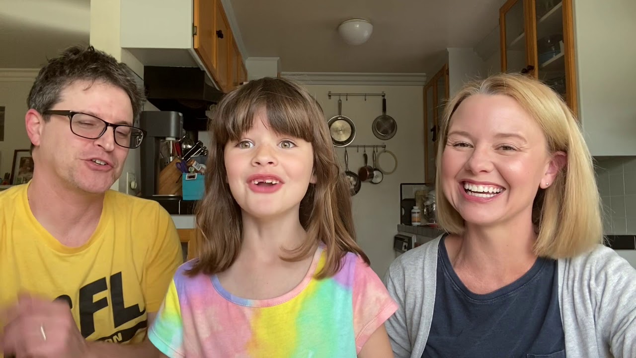 Val's Animal Pals Episode 1: Pufferfish - YouTube