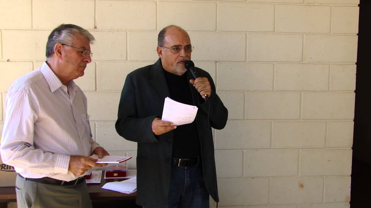 Renato Benatti fala sobre Tiradentes - YouTube