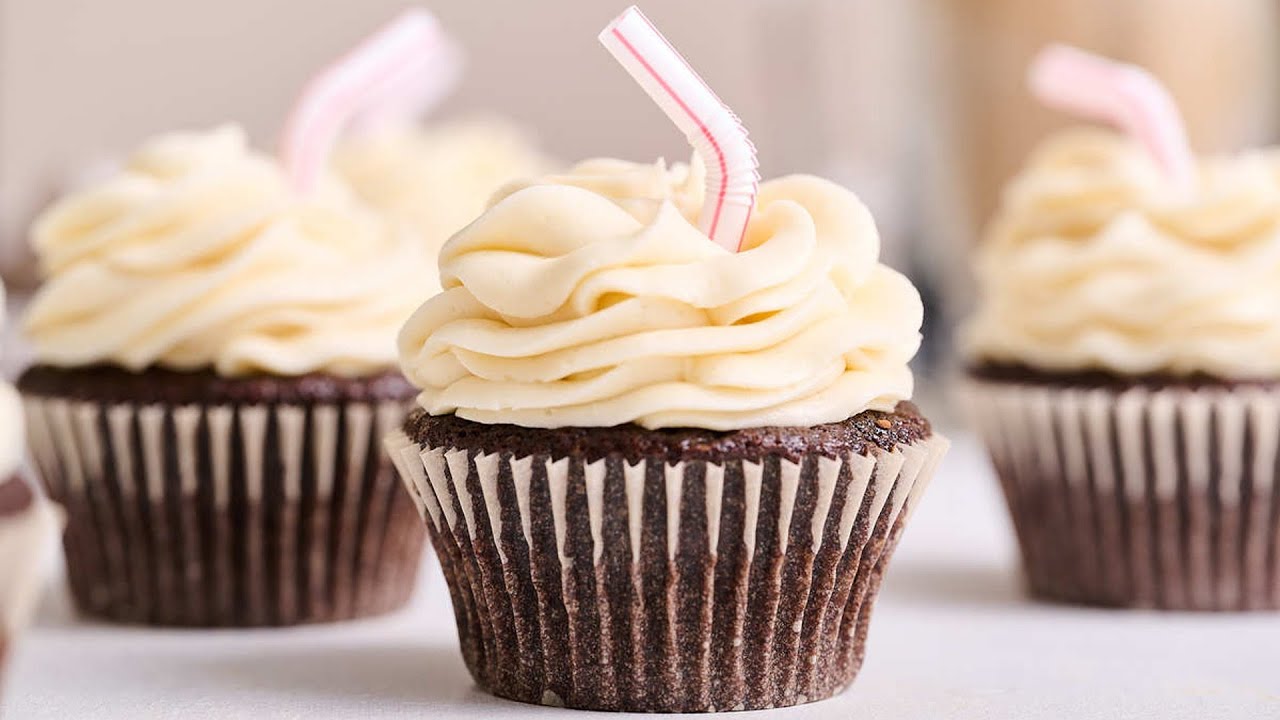 Root Beer Float Cupcakes Recipe - YouTube