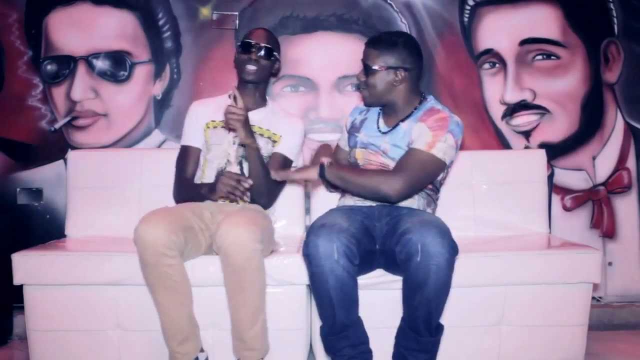 Cucha Cucha La Gente Pesada Vídeo Oficial - YouTube