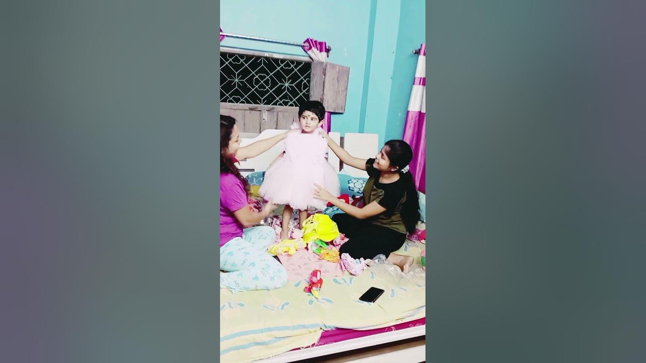 মোমোকে আজকে পূজোর জামা দিলাম# viral video#minivlog # munni's life - YouTube