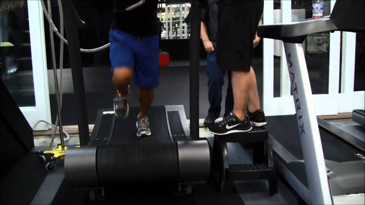 Victor Conte's Hypoxic Boxing Training: "The Curve" - YouTube