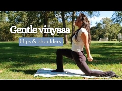 Gentle vinyasa yoga | Stretch for hips, shoulders & posture 15 minutes ...