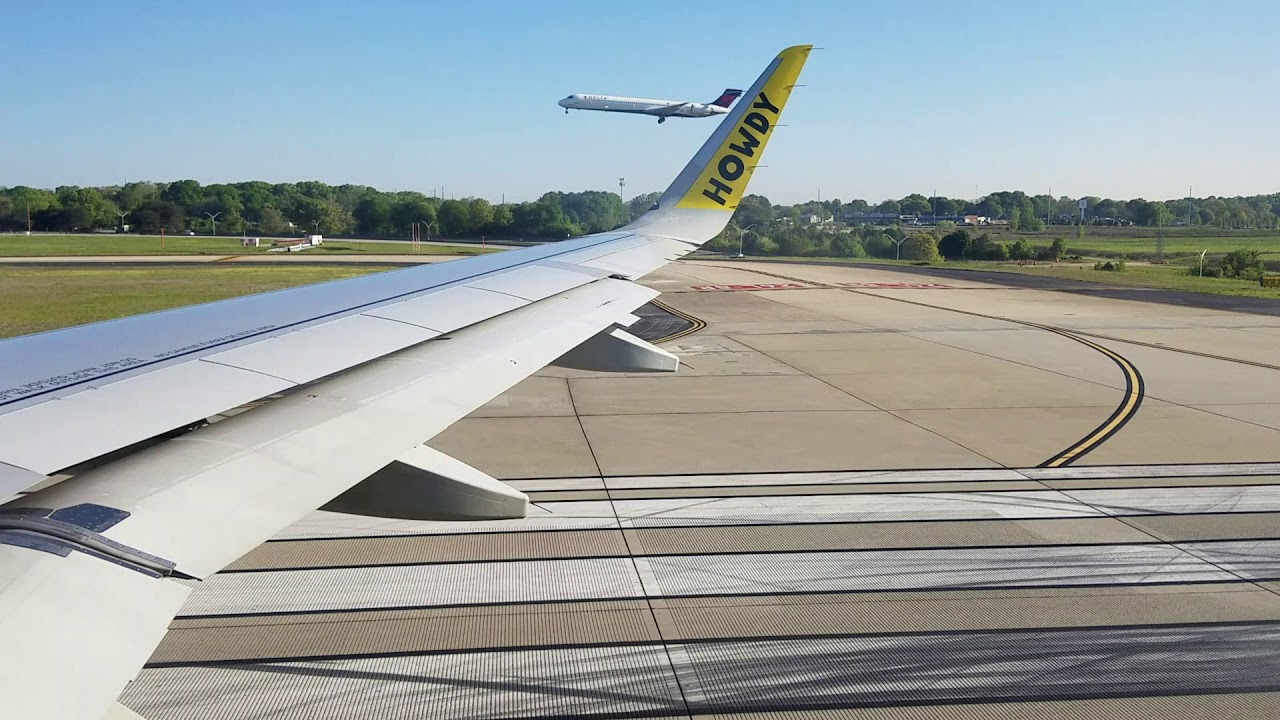 Spirit Airbus A320 takeoff from Atlanta - YouTube