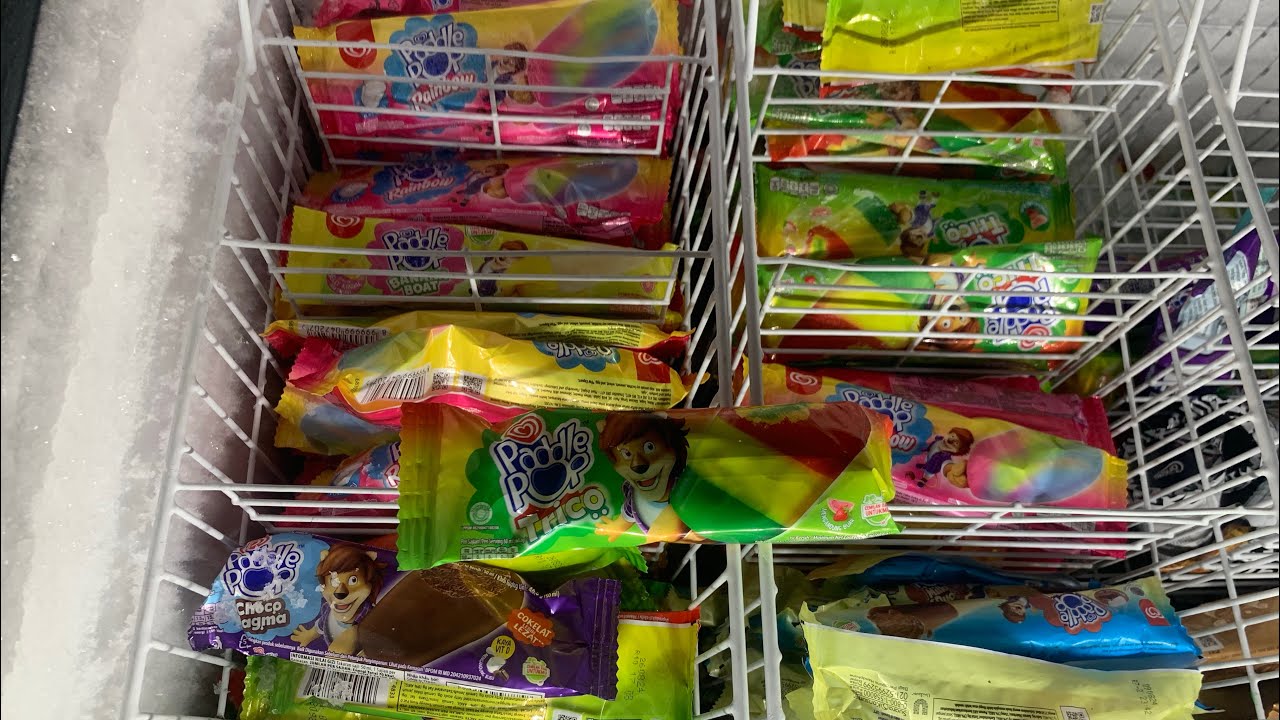 Hunting Permen Yupi, Es krim Banana, Rainbow, Trico, Cappucino ...