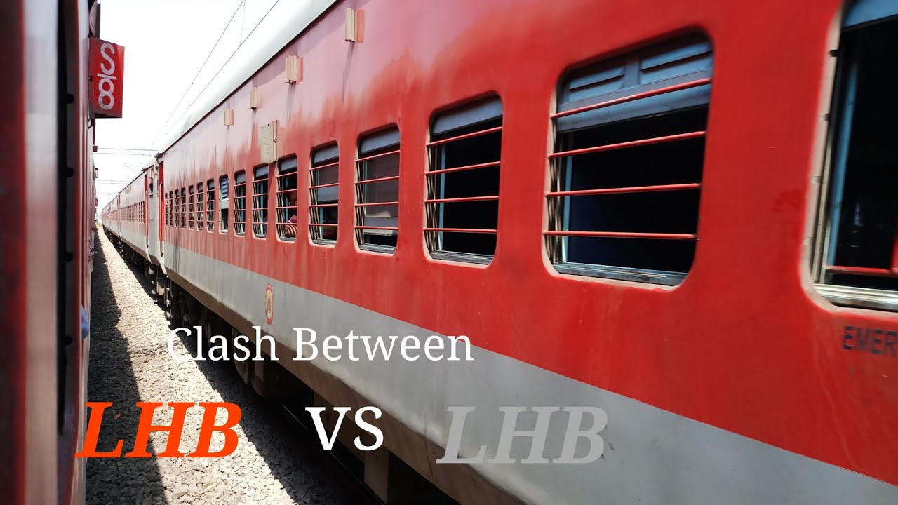LHB VS LHB CLASH |crossing with Duronto,Purushottam,Swatantrata Senani ...