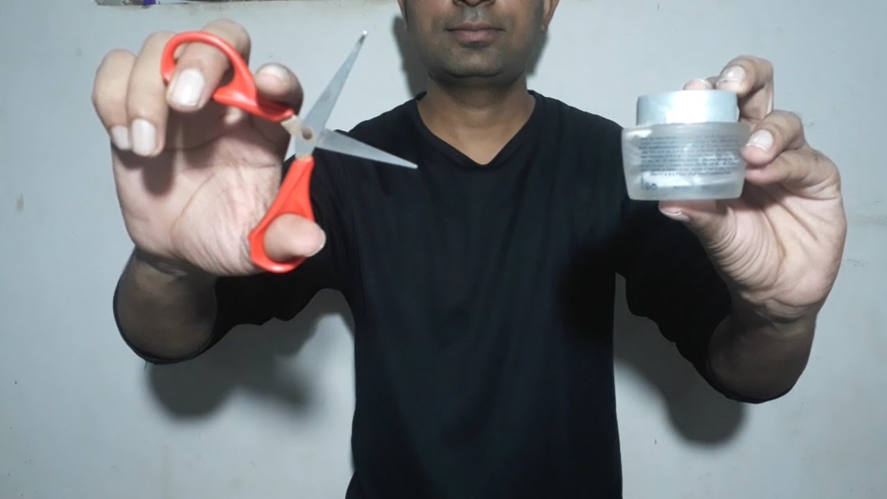 ASMR | 2 Minute Fast And Aggressive Haircut! - YouTube