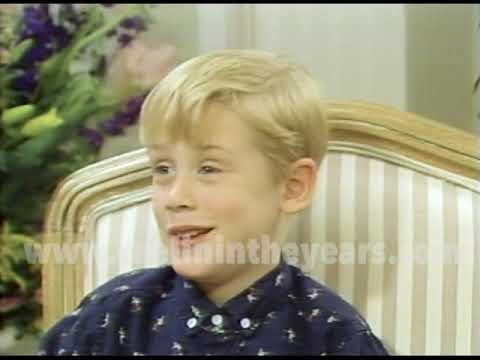 Macaulay Culkin (10 years old)- Interview (Home Alone) 11-6-90 [Reelin ...
