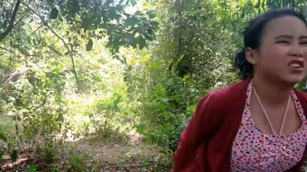 Lagi kencing di intip cewek cantik malah di ajak wiwik - YouTube