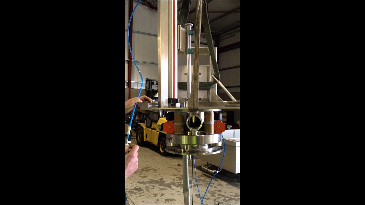 Andock SBV CIP Lance Descending - YouTube