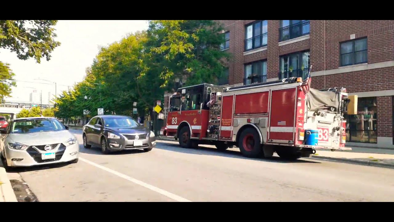 Chicago fire department engine 83 returning from a call - YouTube