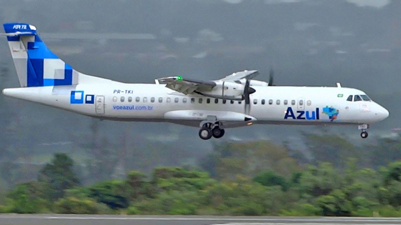 Landing in Brasilia - ATR 72-600 AZUL - (PR-TKI) - YouTube