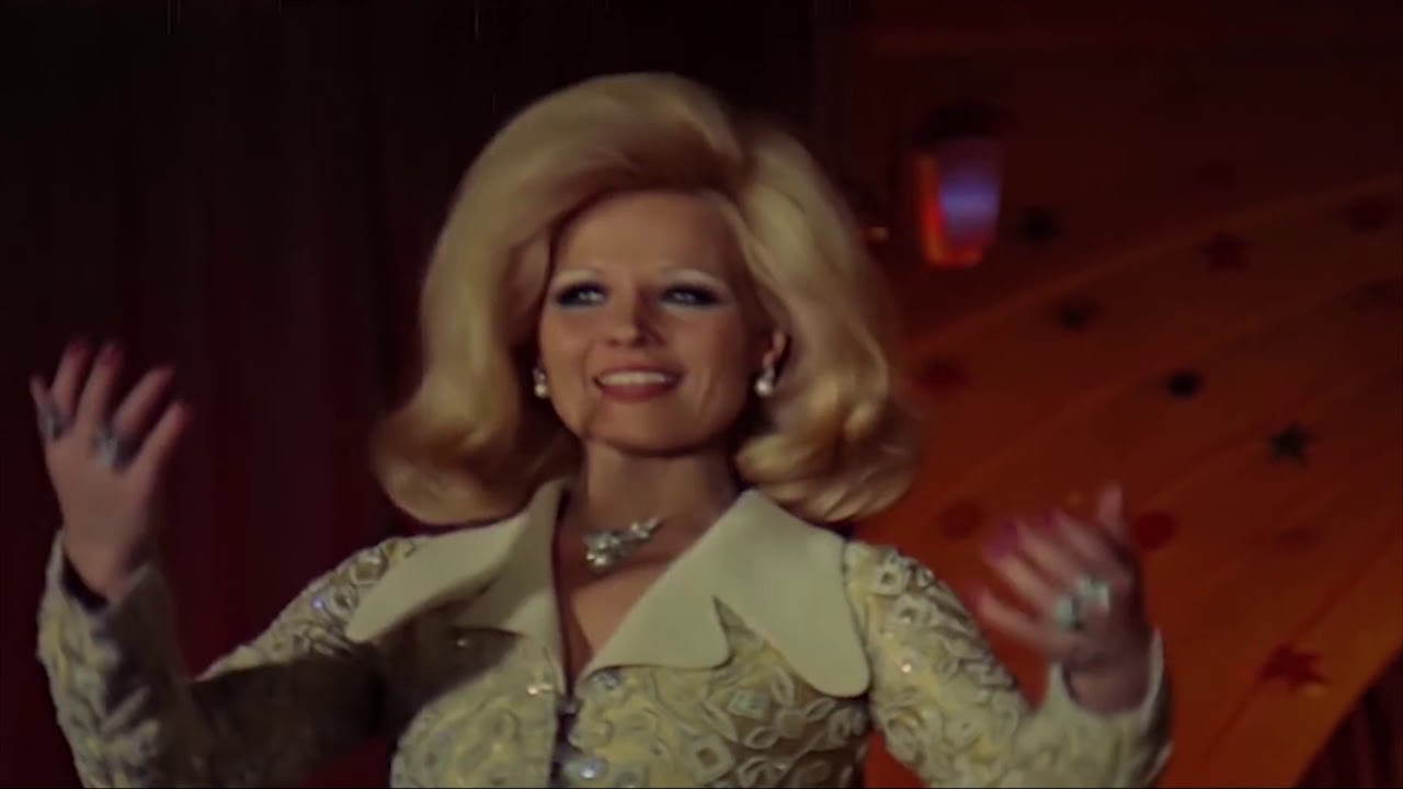 Gönül Yazar - Dert Bende Derman Bende (Vurgun 1973) - YouTube