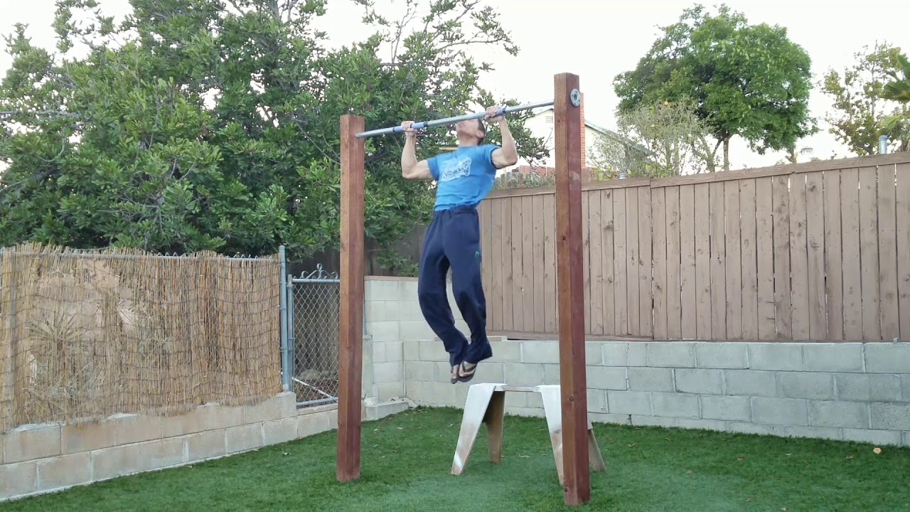 43 full range of motion pull ups to start the day! - YouTube