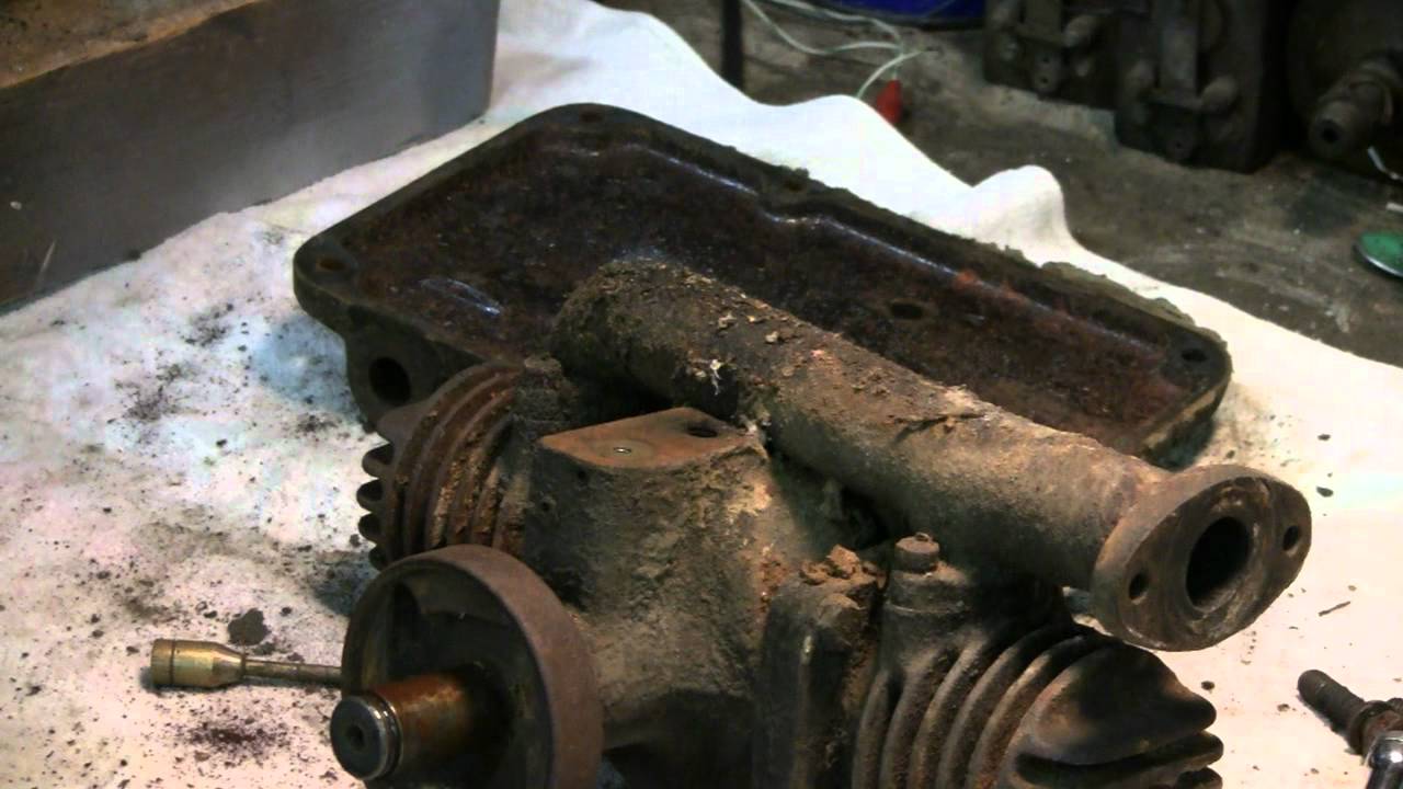 MAYTAG 72 ENGINE TEARDOWN (PART 3) - YouTube
