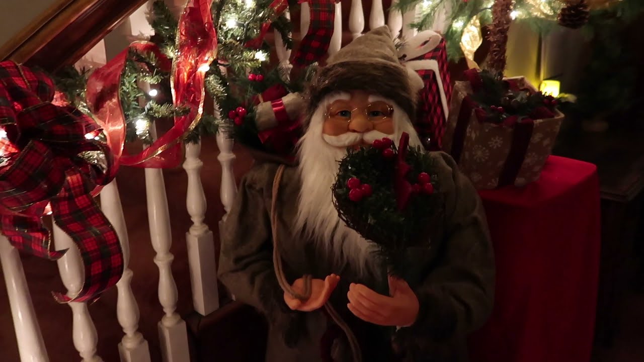 Manic Monday // Christmas Home Tour 2021 - YouTube