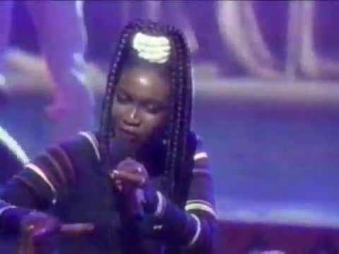 Patra - "Queen Of The Pack" Live Performance (Reggae At The Apollo ...