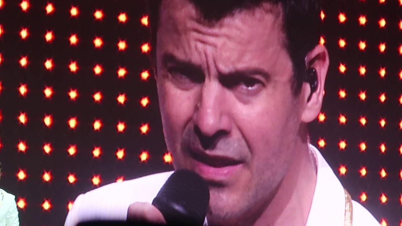 NKOTB Mixtape Tour "I'll be loving you forever" 5 2 19 - YouTube
