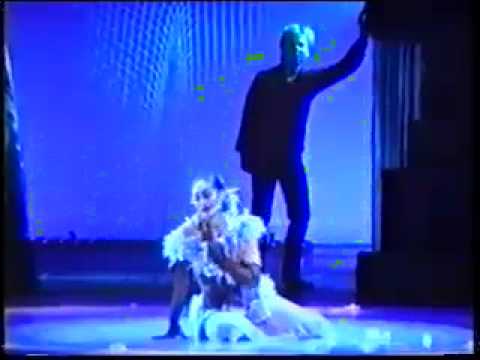 DEAR FOX - in de stilte van de nacht - YouTube