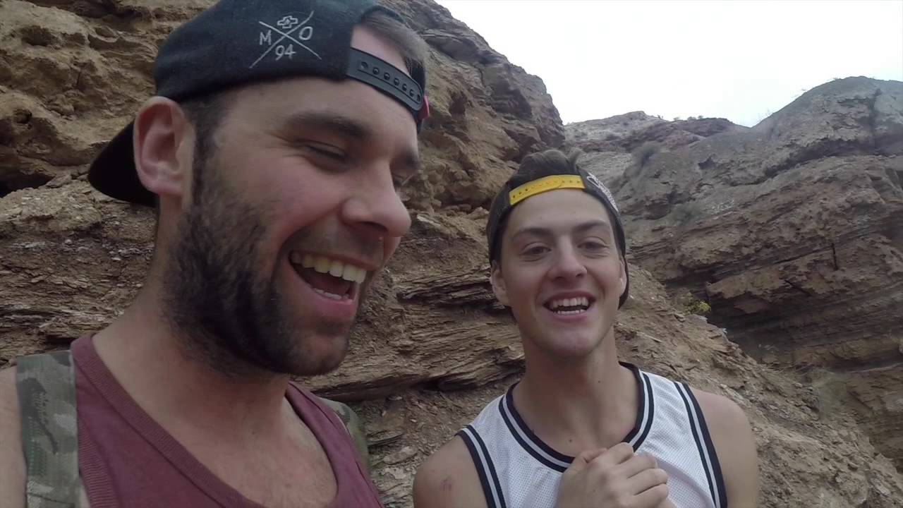 Redbull Rampage 'The Deakinators' Dirt Burke edit featuring Sam ...