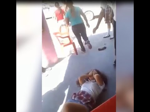 Graban golpiza a alumna de secundaria en Coahuila