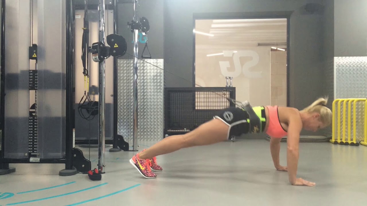 CALISTENICS PUSH UPS WITH HELP - YouTube