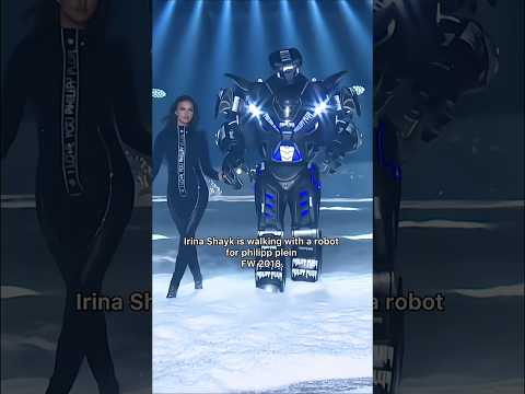 Irina Shayk is walking with a robot for philipp plein ✨🦾#irinashayk #runway #supermodel