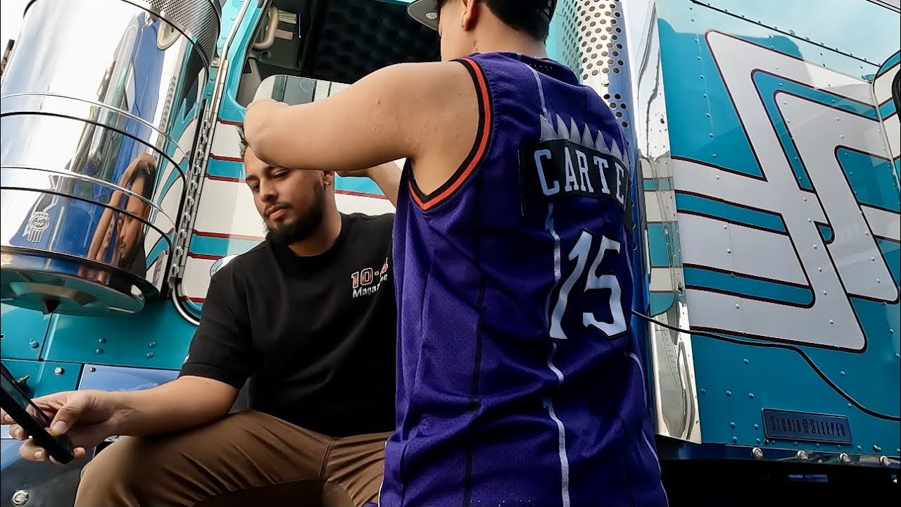 Mobile Trucker Barbershop 💈 I got my first haircut on my semi truck ...