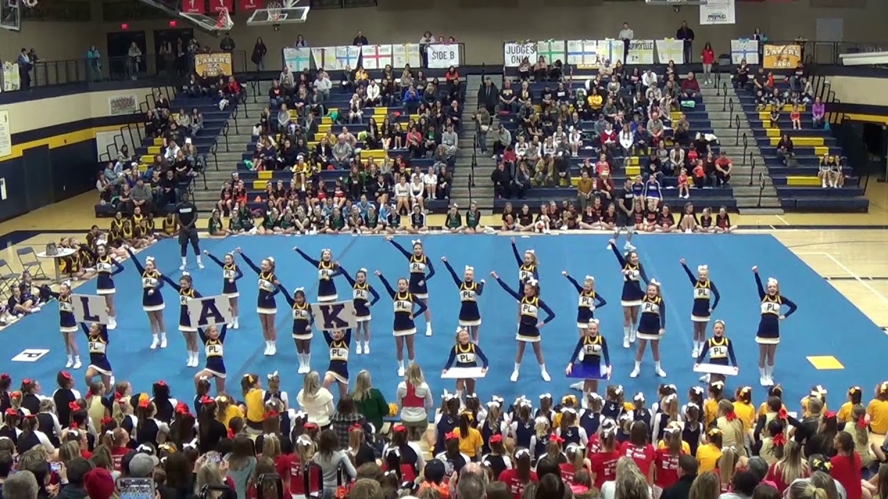 2018 Prior Lake Middle school cheer comp - SANTAS WORKSHOP - YouTube