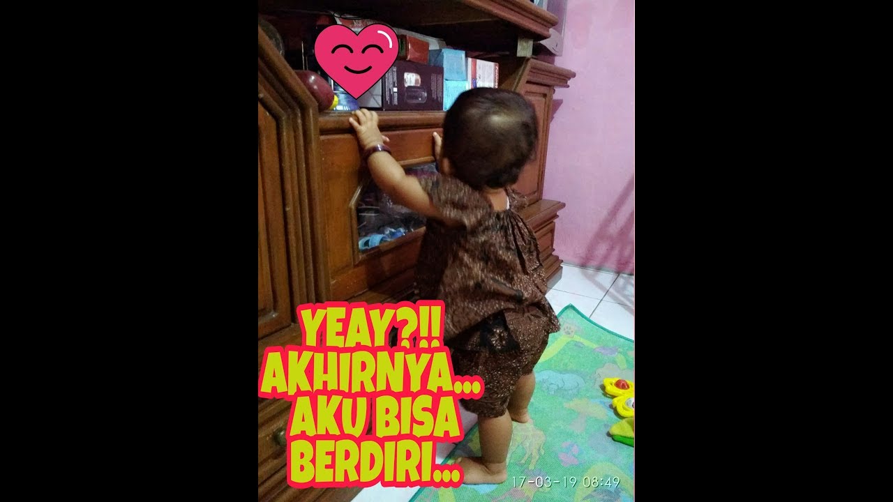 Bayi umur 10 bulan Latihan berdiri sendiri - YouTube
