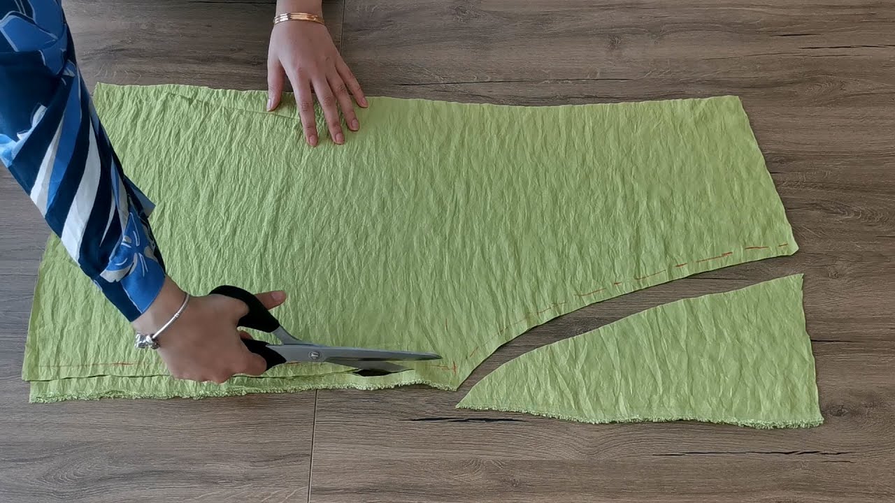 💚 Sewing a Very Stylish Pattern-Free Dress with Less Fabric | It Will ...