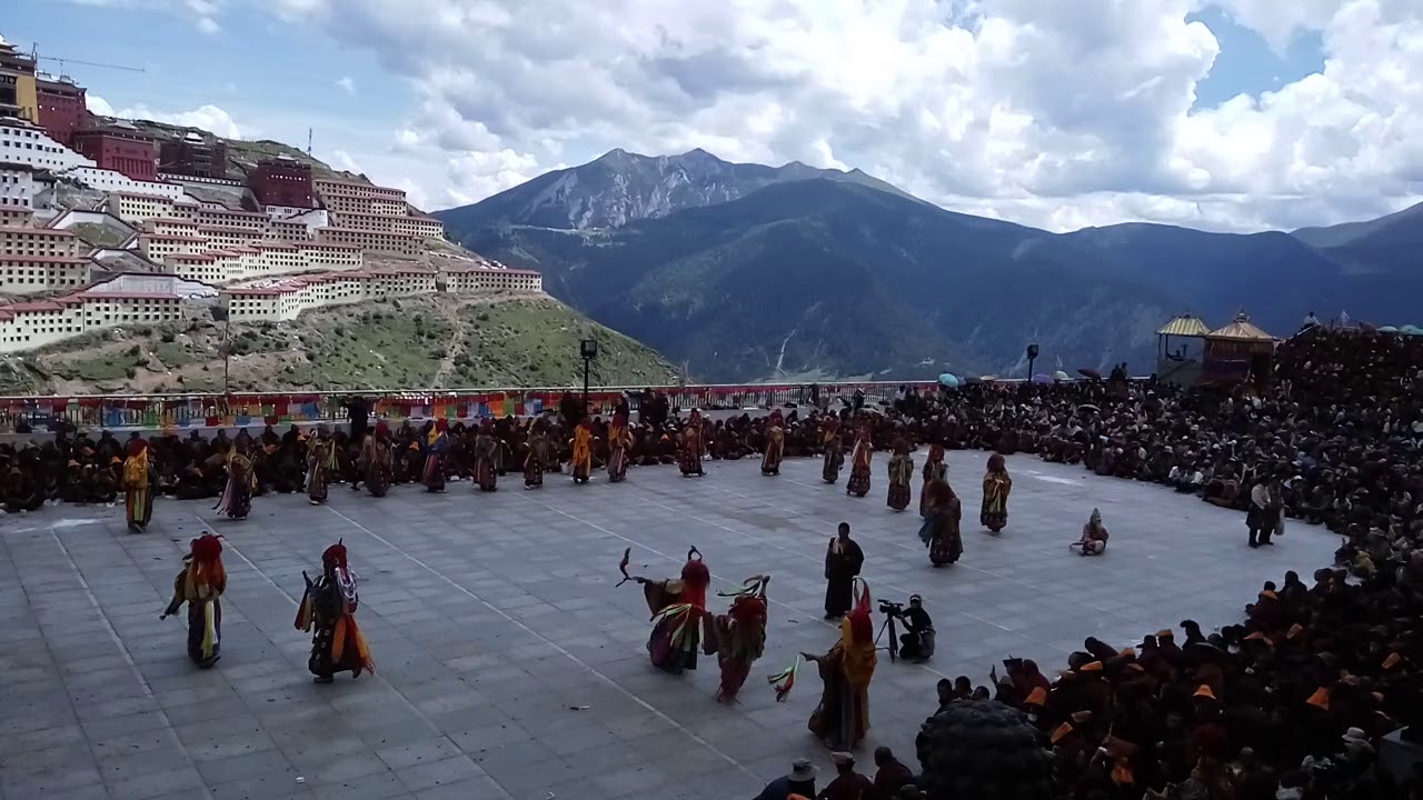 Mask & Cham Dance during Katok(Kathok) Festival in Katok Monastery ...