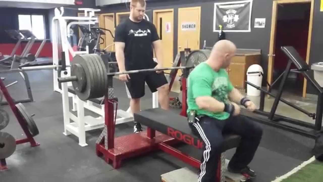 545 raw bench @ 197 - YouTube