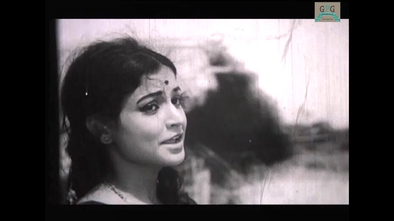 SANSAAR (1971 Odia Film) - "Aalo Kola Sari" - Gour Prasad Ghose ...