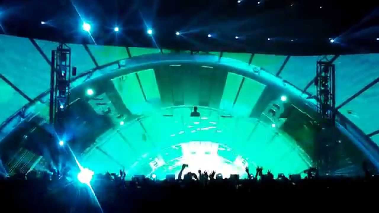 Zedd Concert Highlights from Cell Phone Video - YouTube