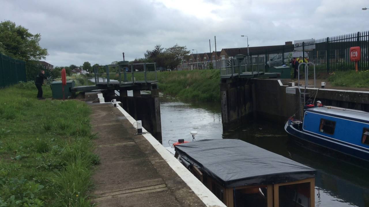 Leaving Fulney Lock - YouTube