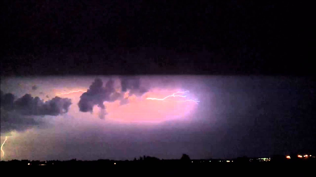 Slow motion lightning compilation - Lightning Storm 8/9/13 - YouTube