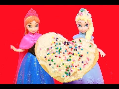 Disney Frozen Elsa Makes A Valentine Heart For ANNA - YouTube