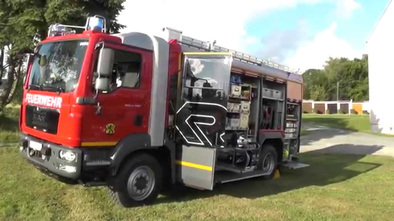 Der neue AT von Rosenbauer - HLF 20/20 der Feuerwehr Pausa - YouTube