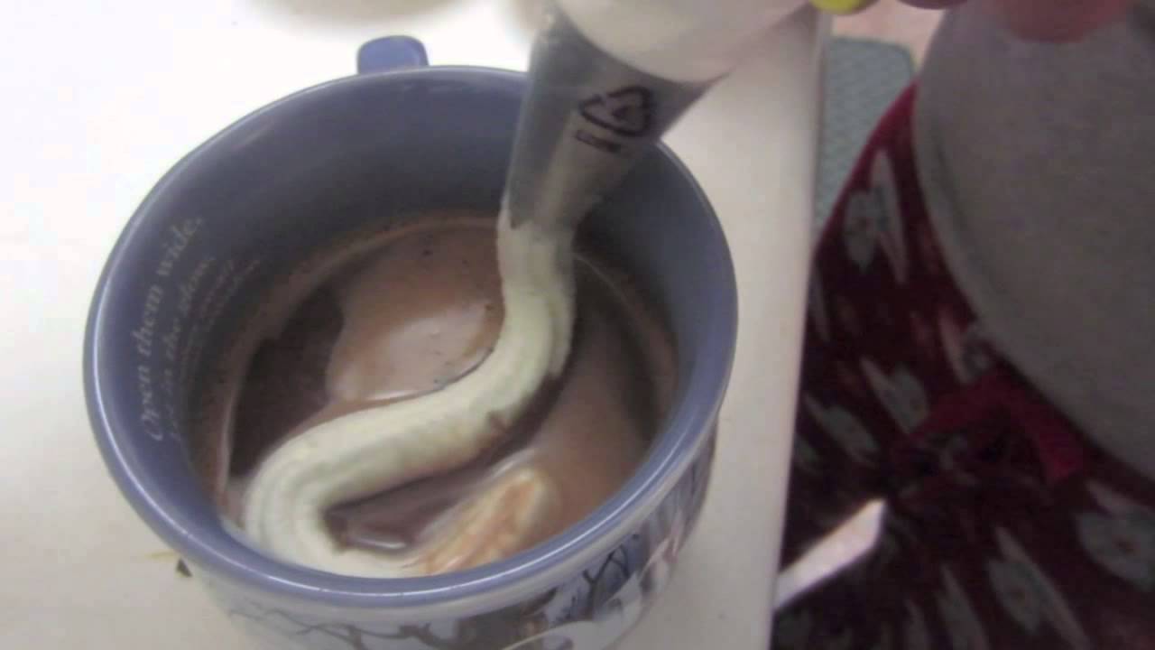 VLOGMAS DAY 24 & 25 ~ Hot Chocolate Fail (December 24 & 25, 2013 ...