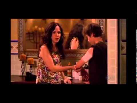 weeds shane cleans his wound - YouTube