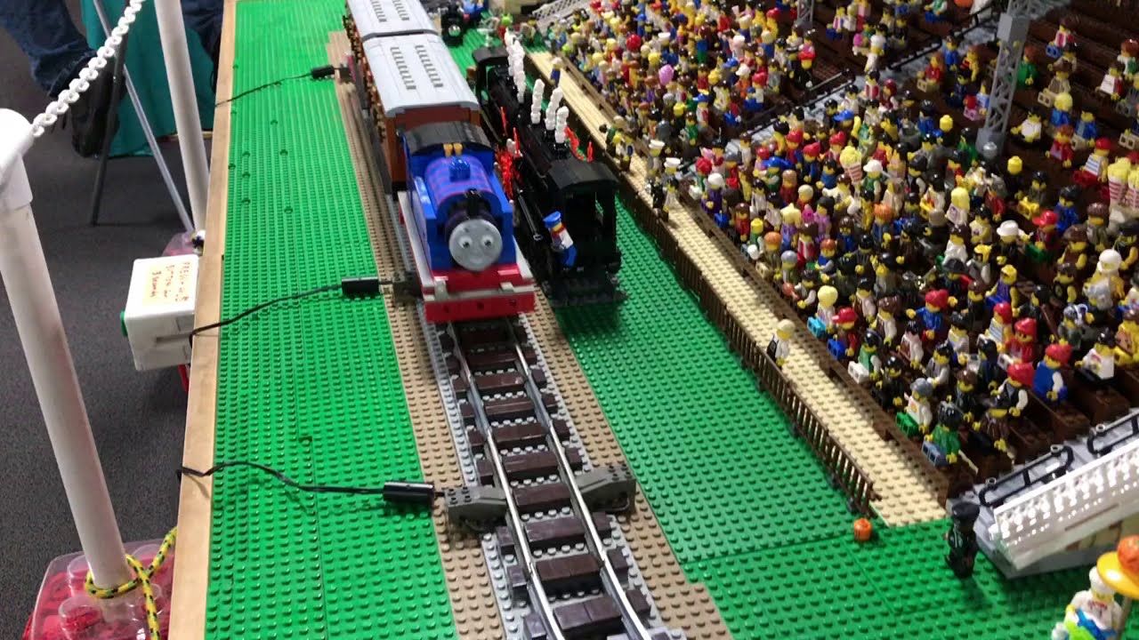 LEGO Thomas the train runs on the layout - YouTube