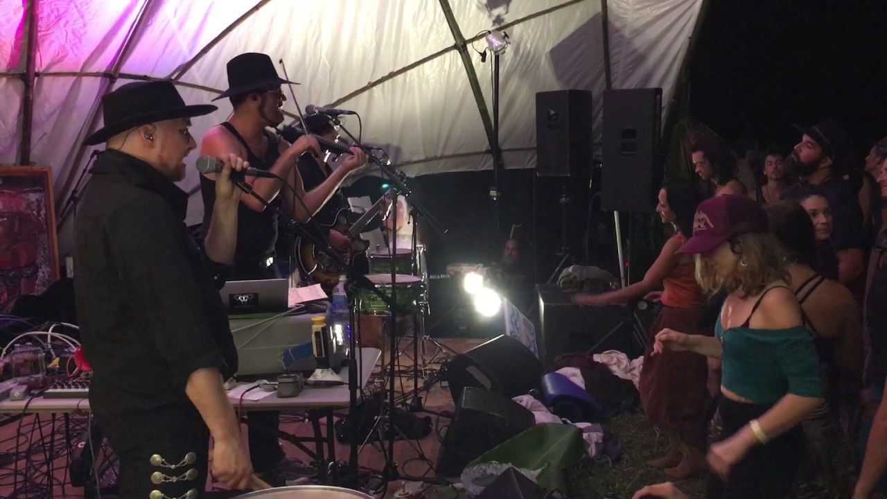 Dirt Wire Lost Highway - YouTube