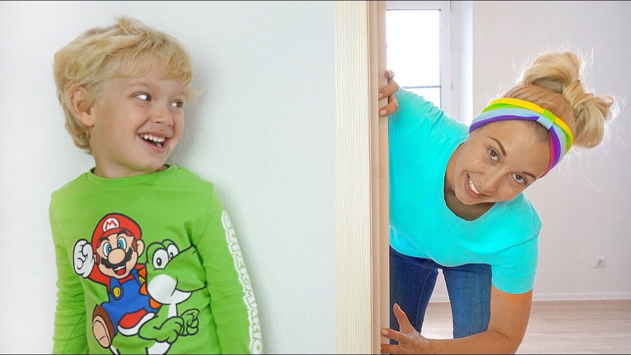 Peek a boo / Hide and seek Song Nursery Rhymes & Kids Songs - YouTube