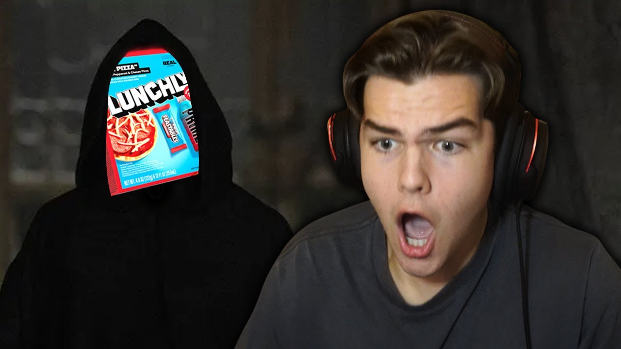 Playing a LUNCHLY Horror Game (Roblox Horror) - YouTube