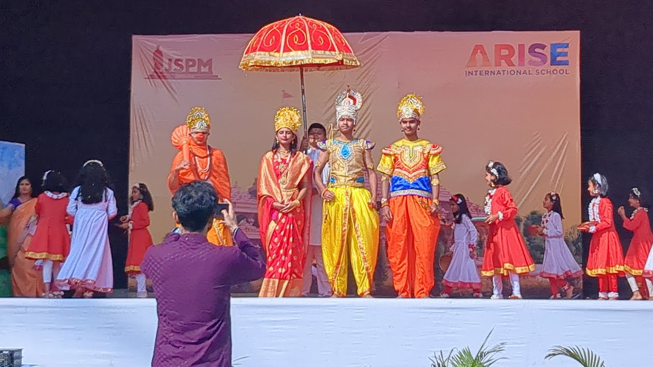 Shree Ram returns to Ayodhya - YouTube