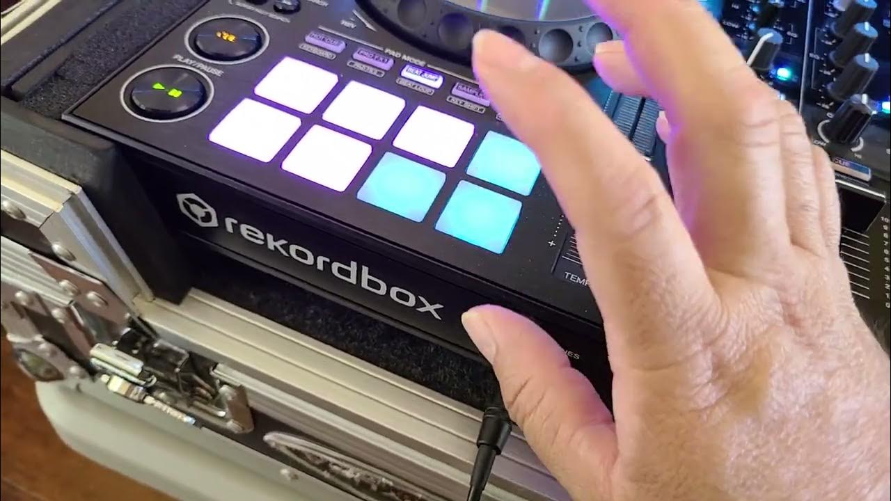 Helpful Tip: How to make your own Intro.. - YouTube