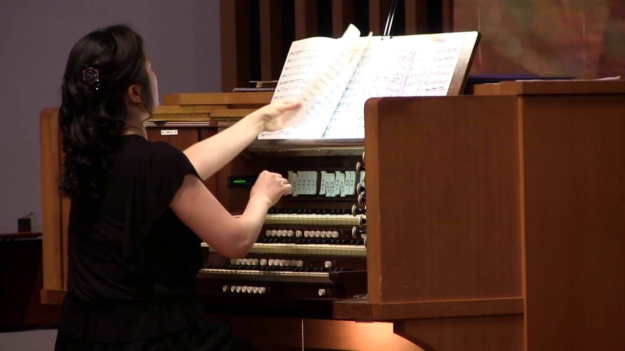 Yang-Hee Song - Variations on "America" - Ives - YouTube